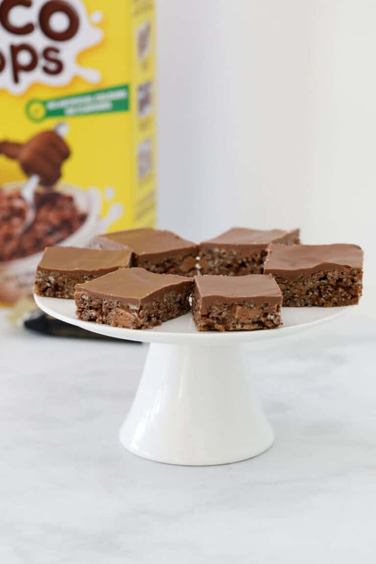 Coco Pop Mars Bar Slice | 10 Minute No Bake Recipe - Bake Play Smile