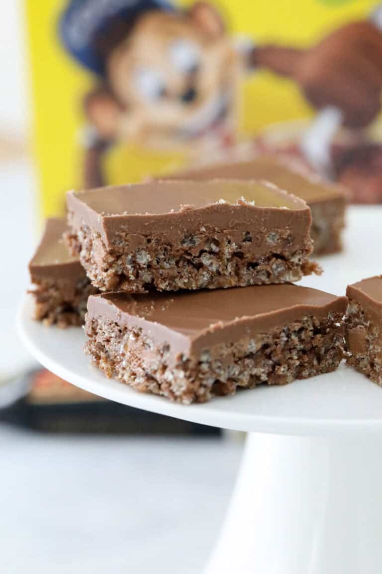 Coco Pop Mars Bar Slice | 10 Minute No Bake Recipe - Bake Play Smile