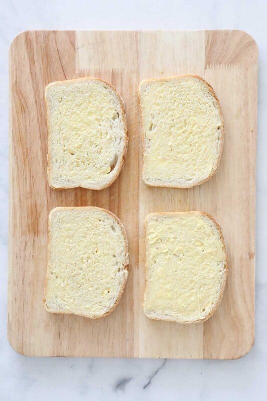 How To Make The ULTIMATE Cheesy Tuna Melt Sandwich - Bake Play Smile