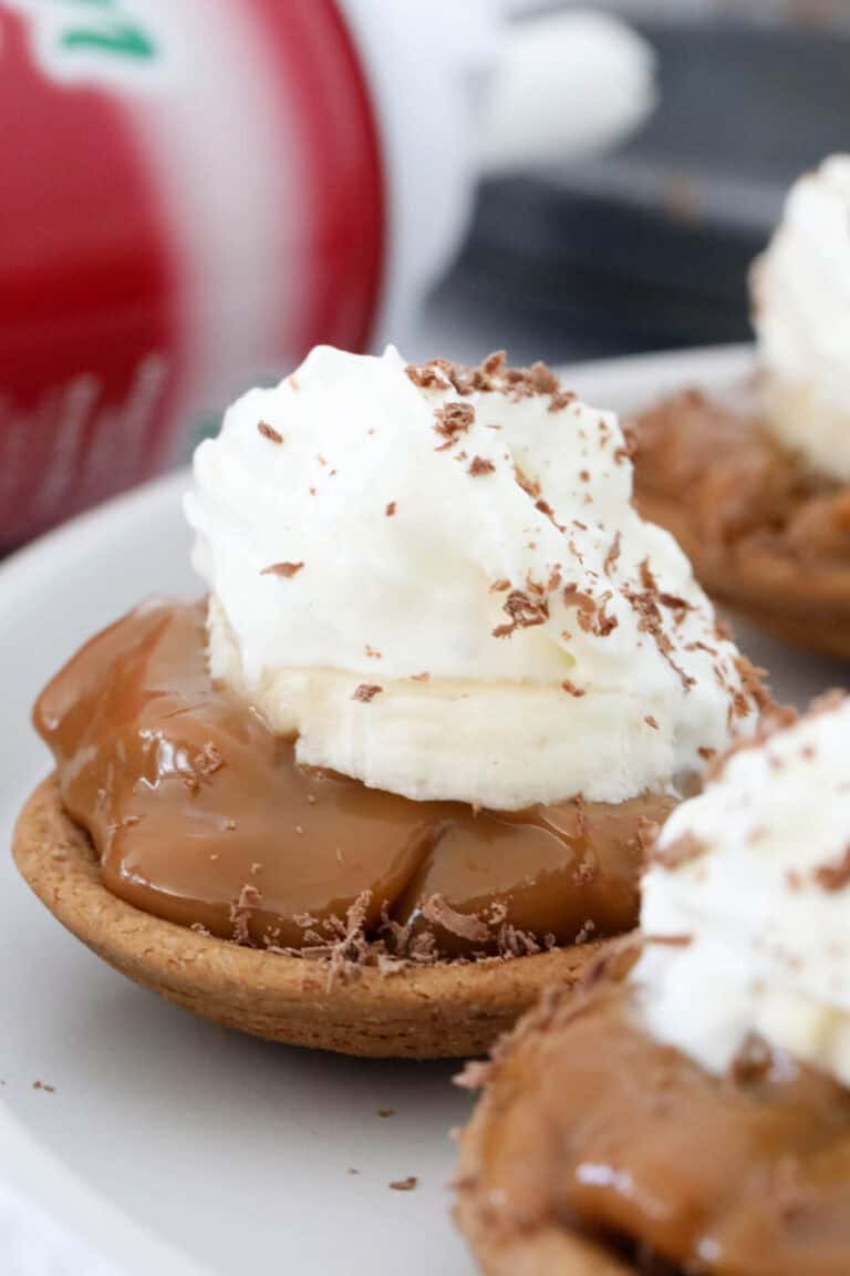 Easy Mini Banoffee Tarts Recipe - Bake Play Smile