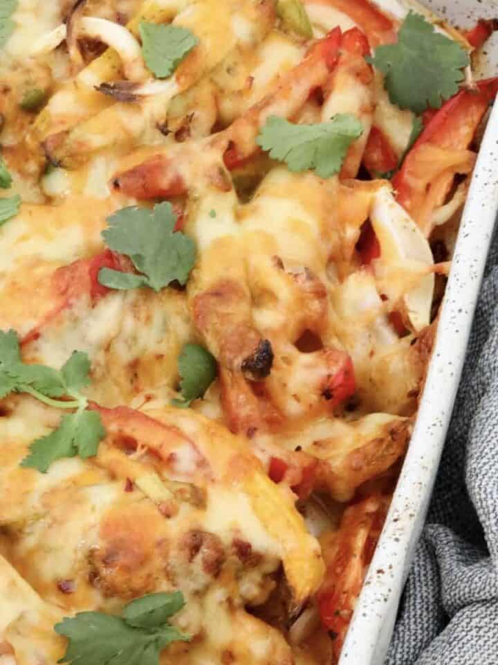 Slow Cooker Honey Soy Garlic Chicken - Bake Play Smile